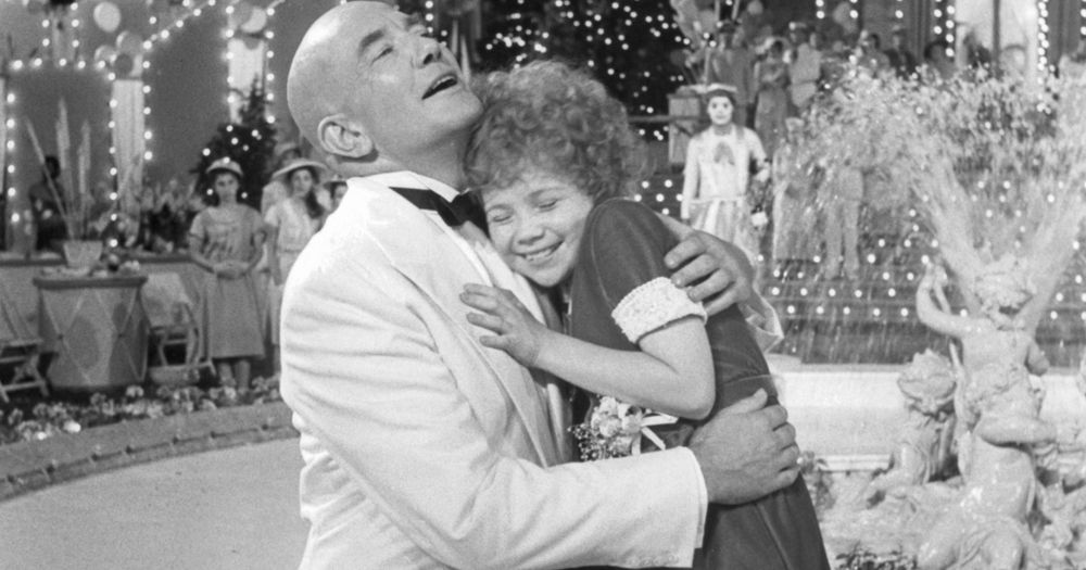 Annie Facts: Adapting It From Stage to Screen Wasn’t Always Sunny