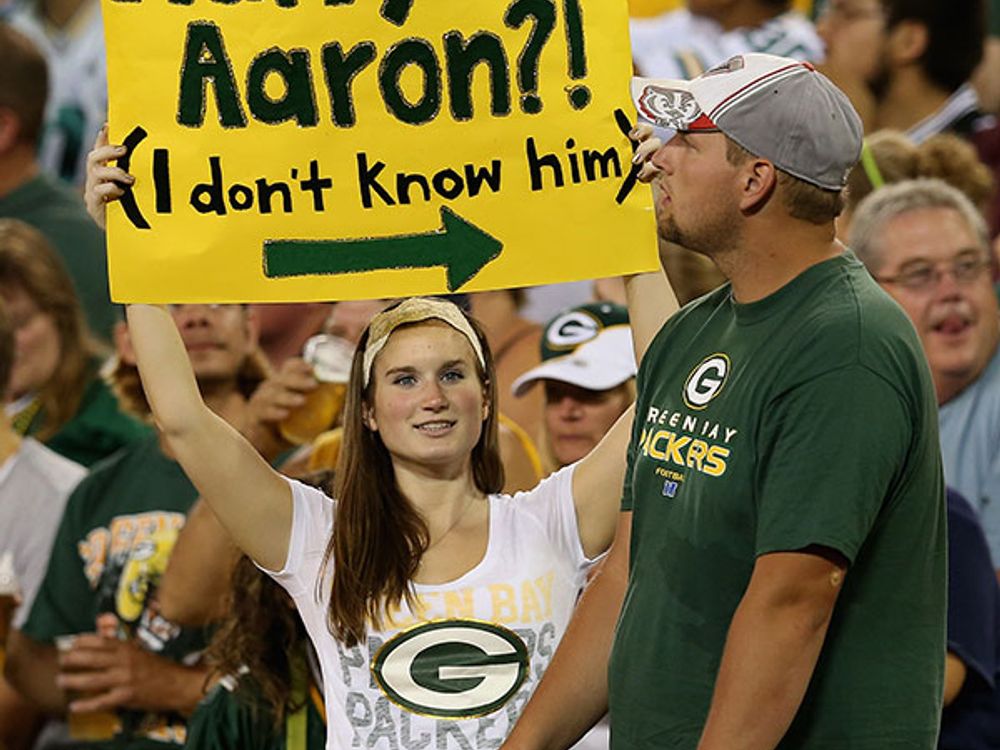 Funniest Fan Signs The Most Hilarious Signs At Sporting Events funniest-fan-signs-the-most-hilarious-signs-at-sporting-events