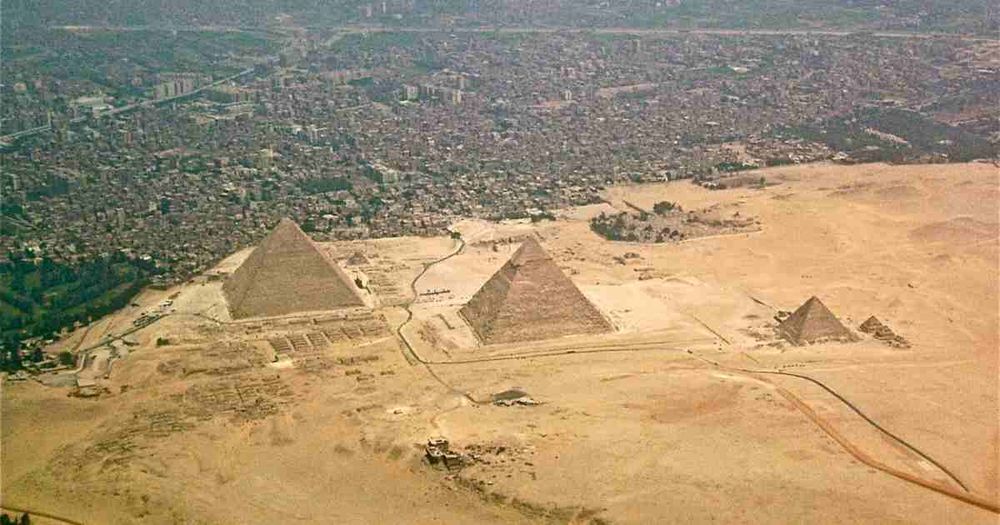 Craziest Conspiracy Theories: The 20 Wildest Conspiracy Theories Ever