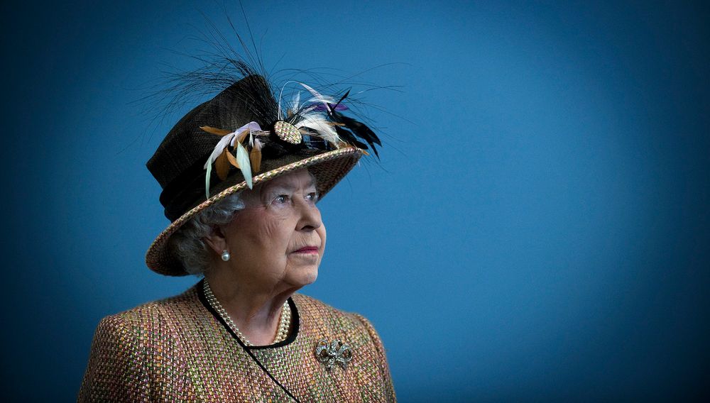 Queen Elizabeth Grandma: All the Reasons Why She's the Best G-Ma