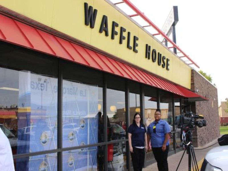Waffle House Waitress Received A Scholarship Thanks To An Act Of Kindness