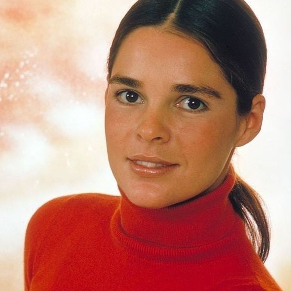 Hollywood 'It Girls': The Powerful Women Everyone Wanted to Be