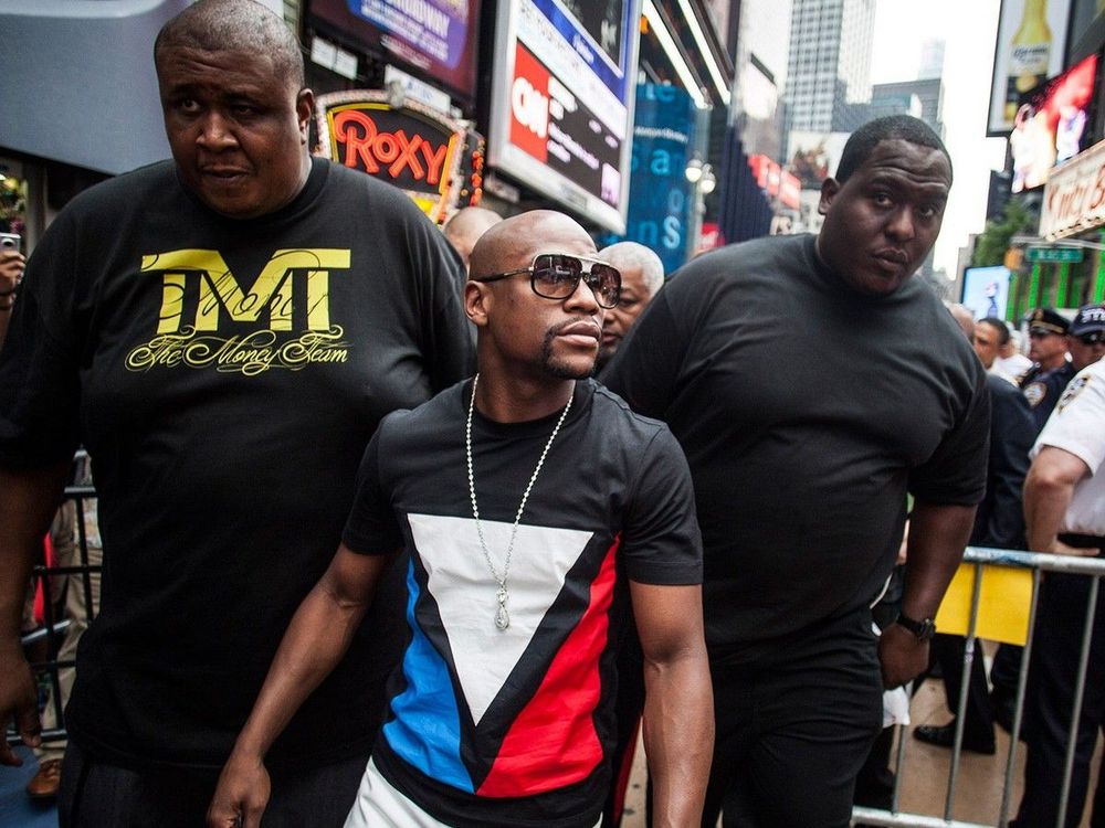 Hollywood’s Biggest Stars And Their Bodyguards - Your Royals