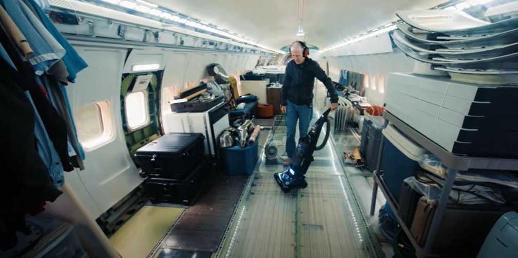 Airplane Transformation: How One Man Turned an Old Plane Into a House