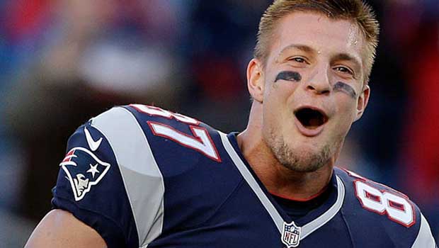 See These Amazing Homes Owned By NFL Stars - Your Royals