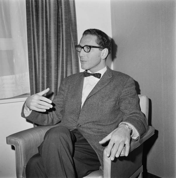 Tom Lehrer, Iconic Satirical Songwriter and Math Professor, Dies at 97